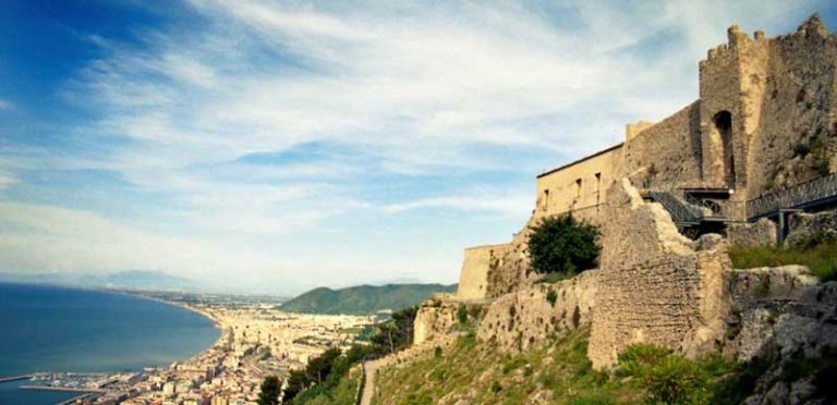 Salerno – Qué ver y hacer en Salerno, dónde alojarse y cómo llegar ...